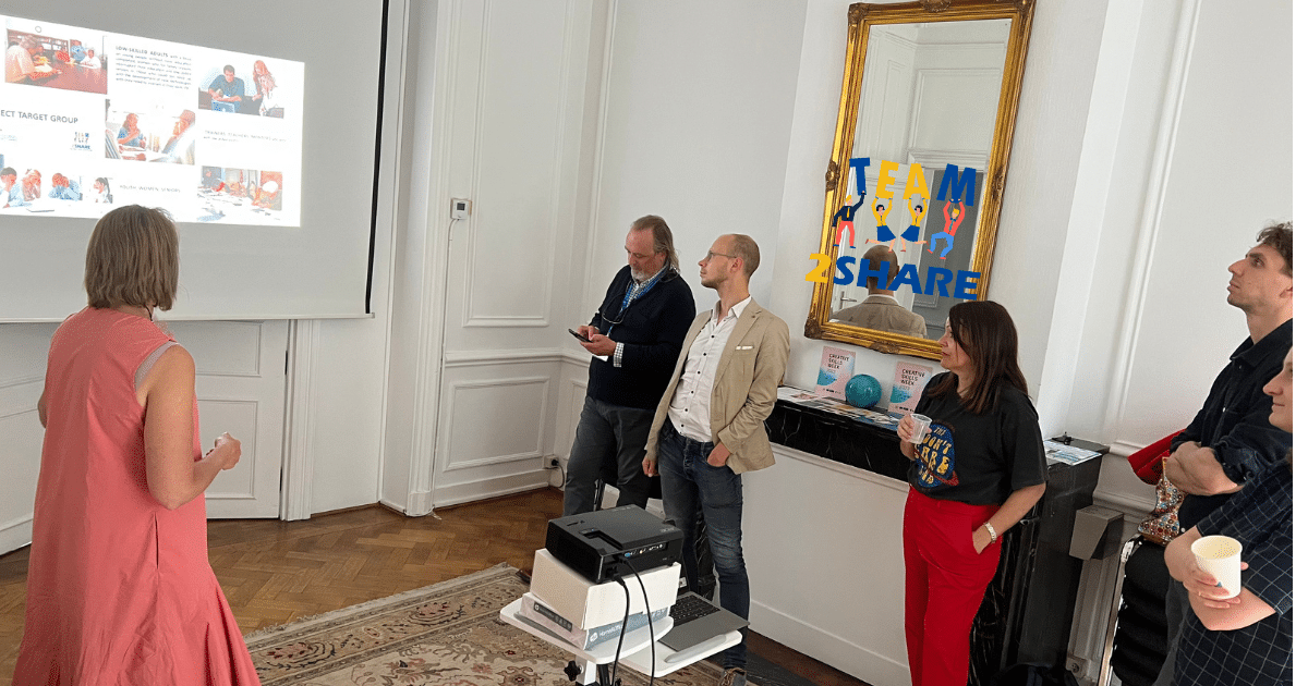 “Integrated Training & Teaching for Learning further aiming Knowledge ...